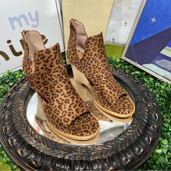 JoliMall | Shoes | Leopard Print Wedge Sandals | Poshmark